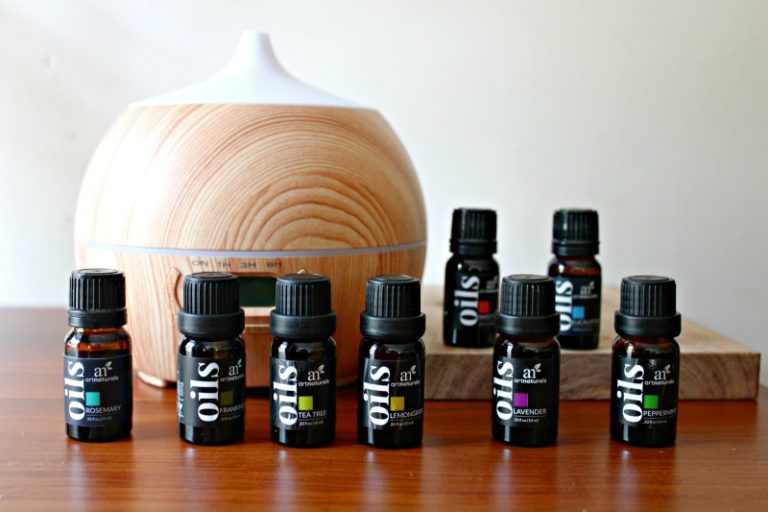 8 Basic Essential Oils For Beginners - The Socialite's Closet
