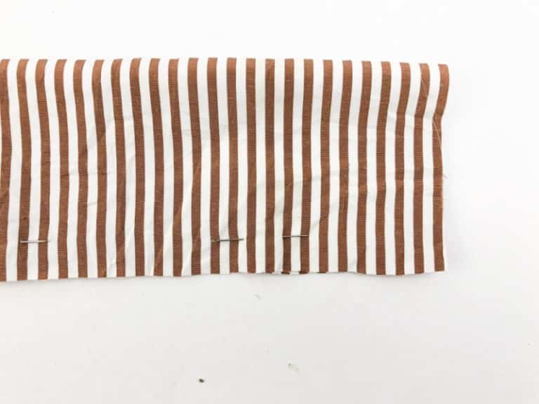 Scrunchie Sewing Tutorial | The Socialite's Closet