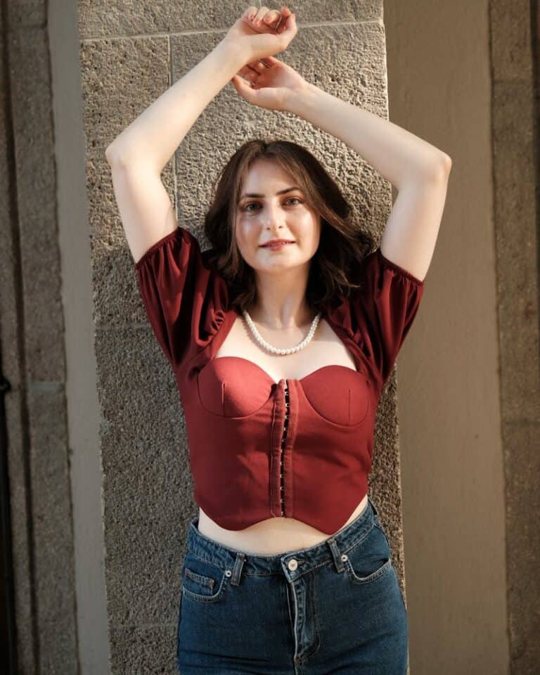 How to Style a Corset - The Socialite's Closet